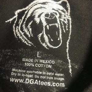 DGA | Shirts | L Side Show Mens Tee Short Sleeve Dga | Poshmark